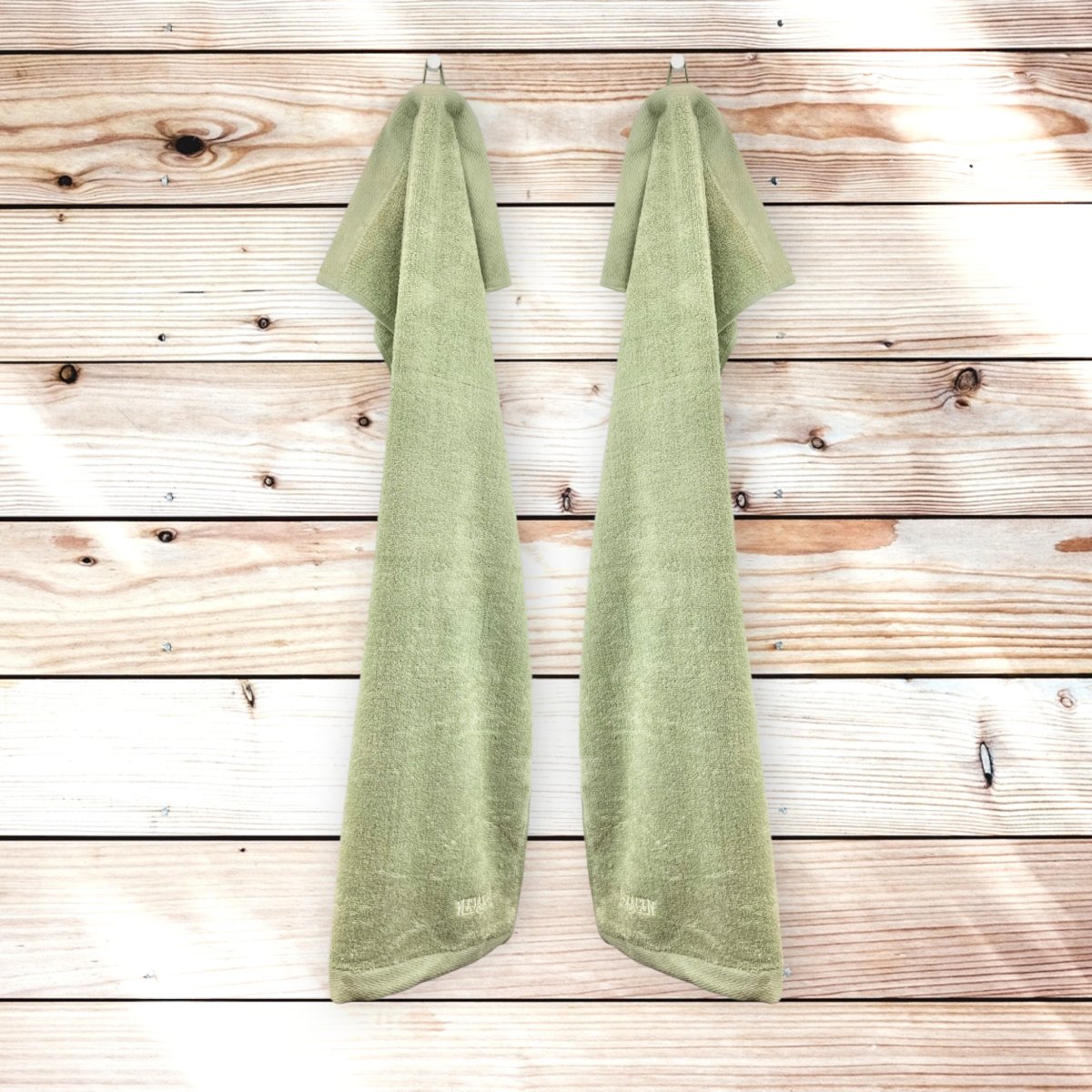 Grønt håndklæde | Køb flotte grønne håndklæder fra bySKAGEN